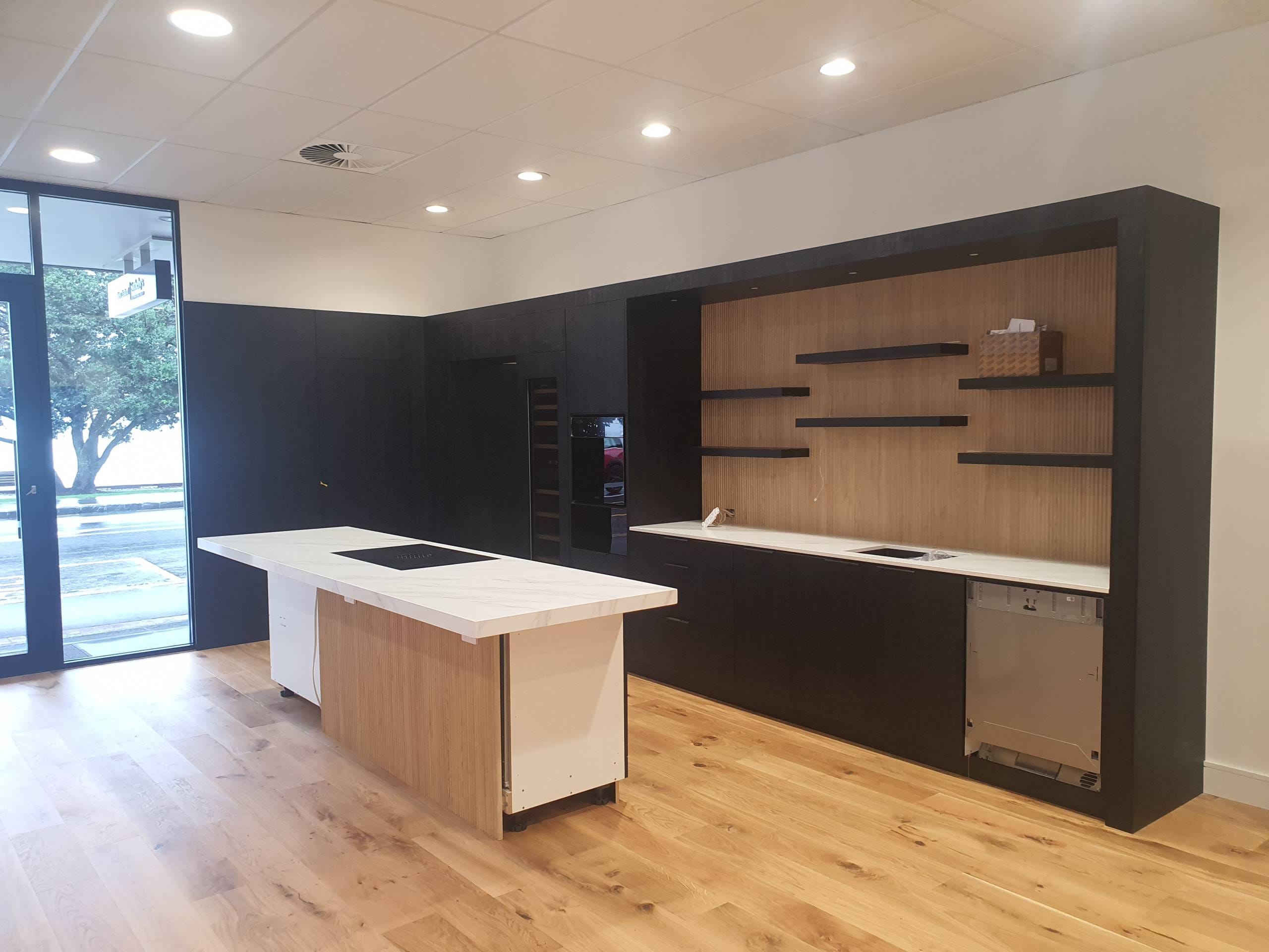 Kitchen Installations Portfolio - Tip Top Space